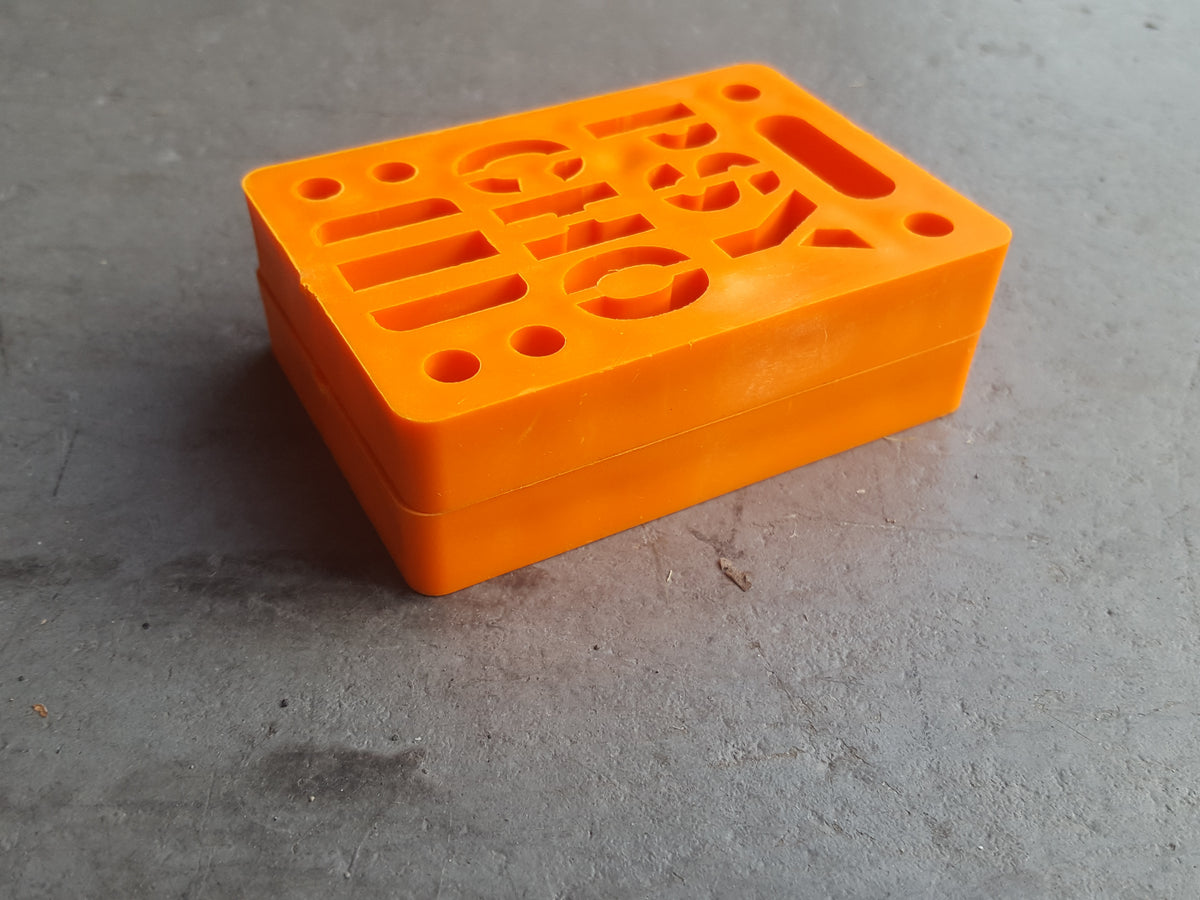 Riser Pads Psycho Risers - 1/2" ORANGE – SK8supply.com